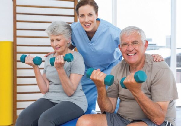 Η ΑΣΚΗΣΗ ΣΤΗΝ ΤΡΙΤΗ ΗΛΙΚΙΑ Η ΑΣΚΗΣΗ ΣΤΗΝ ΤΡΙΤΗ ΗΛΙΚΙΑ